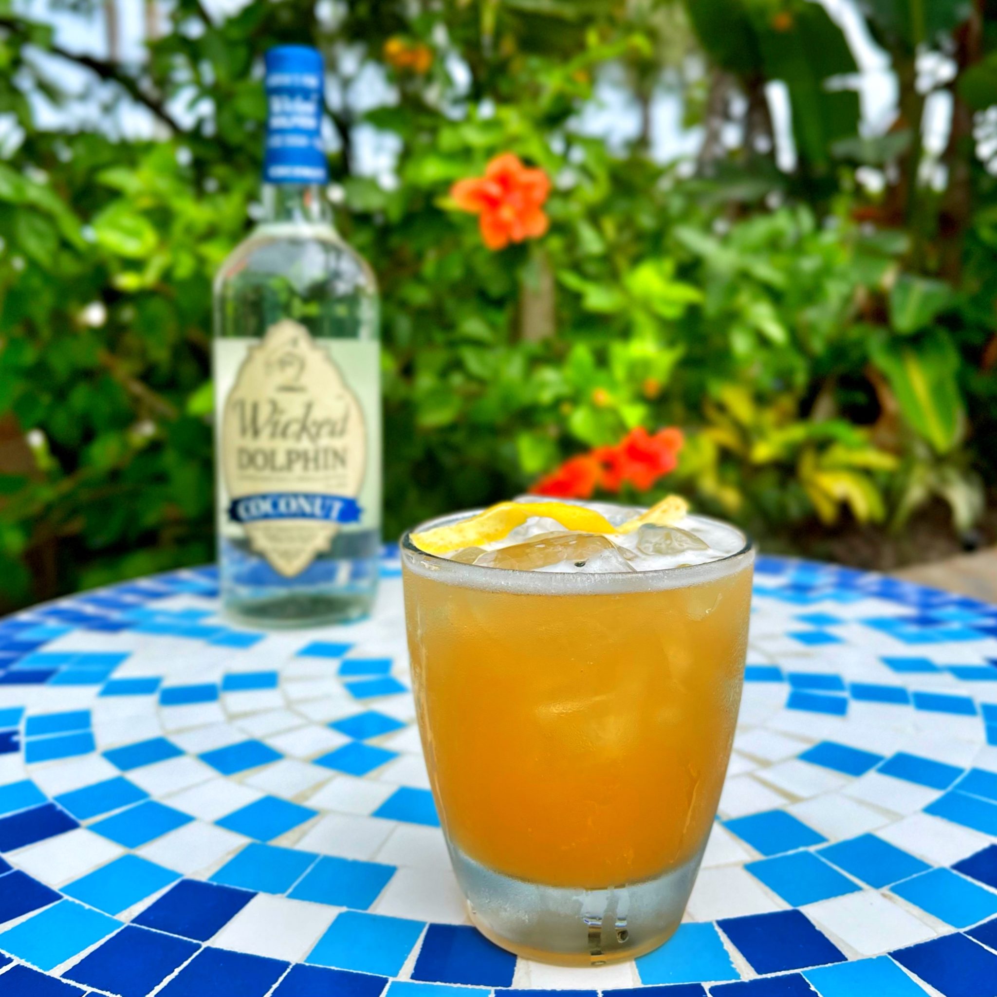 SUN SPLASH - Wicked Dolphin Rum